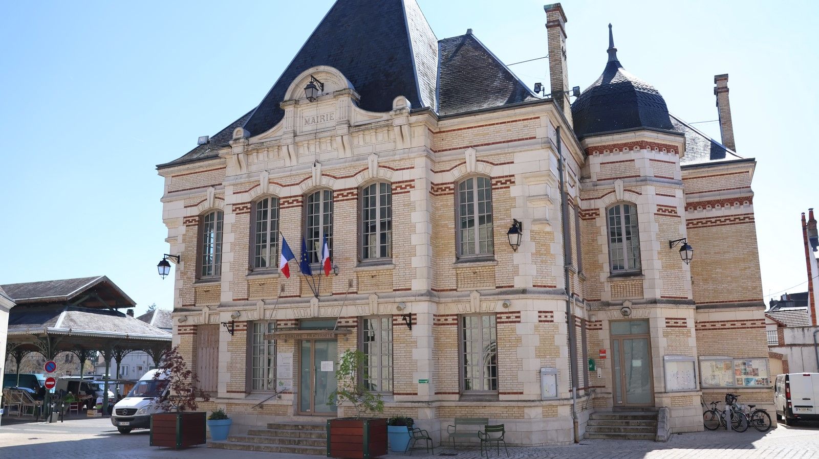 Mairie de Jargeau - Communauté de communes des Loges (45)